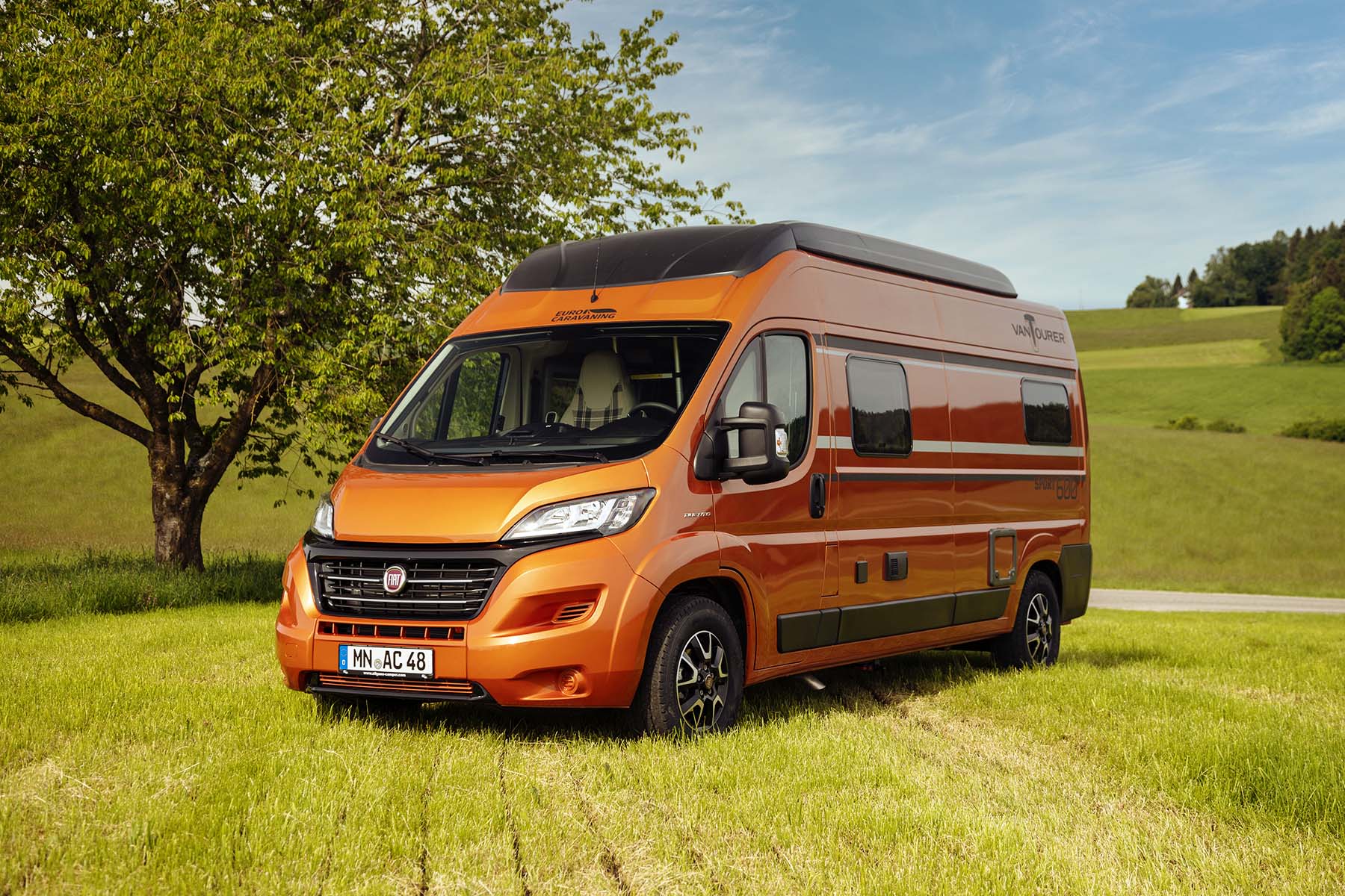 VANTourer 600 D mit Aufstelldach - Allgäu Camper